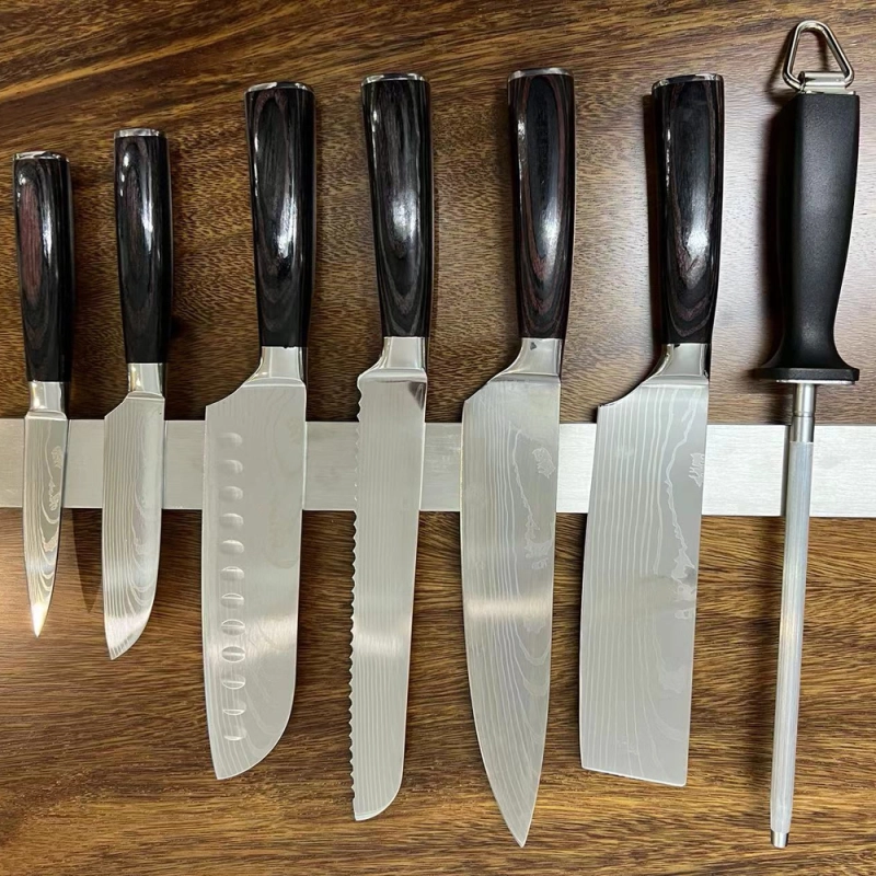 Japanese Laser Damascus Pattern Wooden Kitchen Knife Set & Scabbard