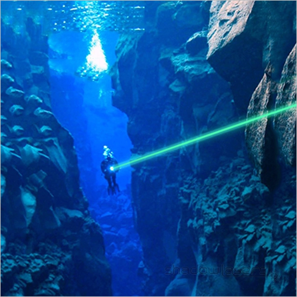 underwater green laser pointer