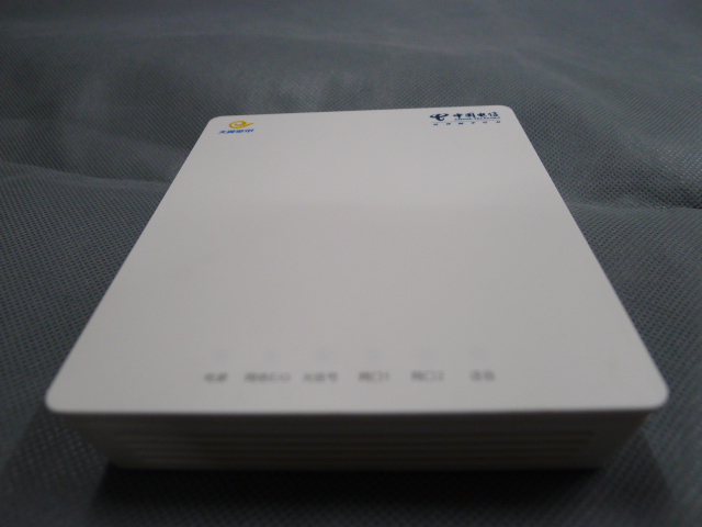 Huawei HG8120C EPON terminal FTTH ONT 2 Ethernet ports and 1 telephone port, English version ...