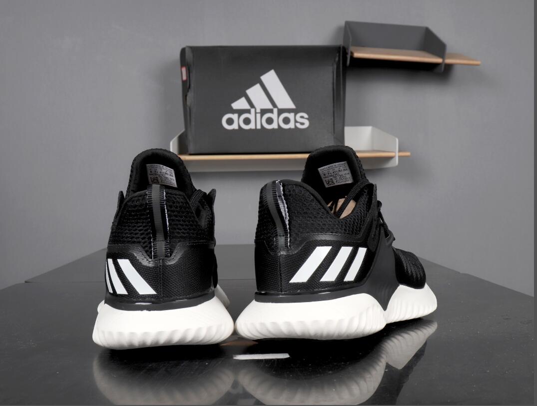 AD Alphabounce Beyond 2 M BD7570