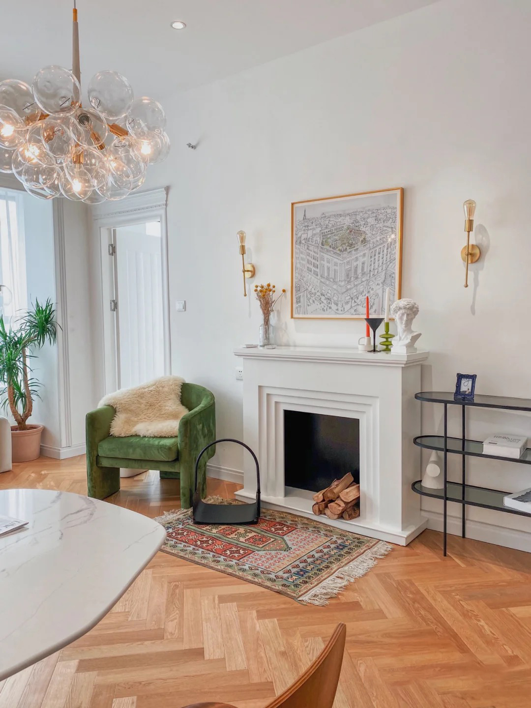 Yii Lighting offers various kinds of modern lighting fixtures to ...