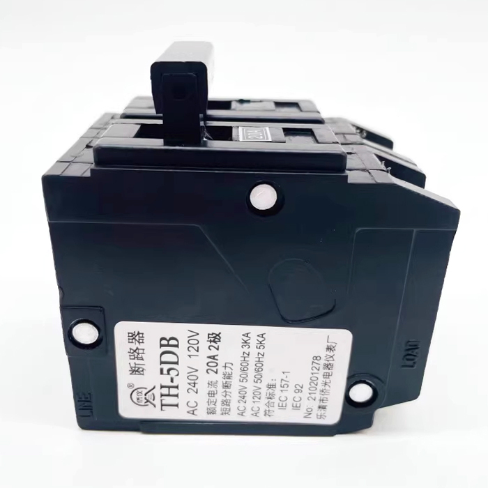 TH-5SB Marine Breaker