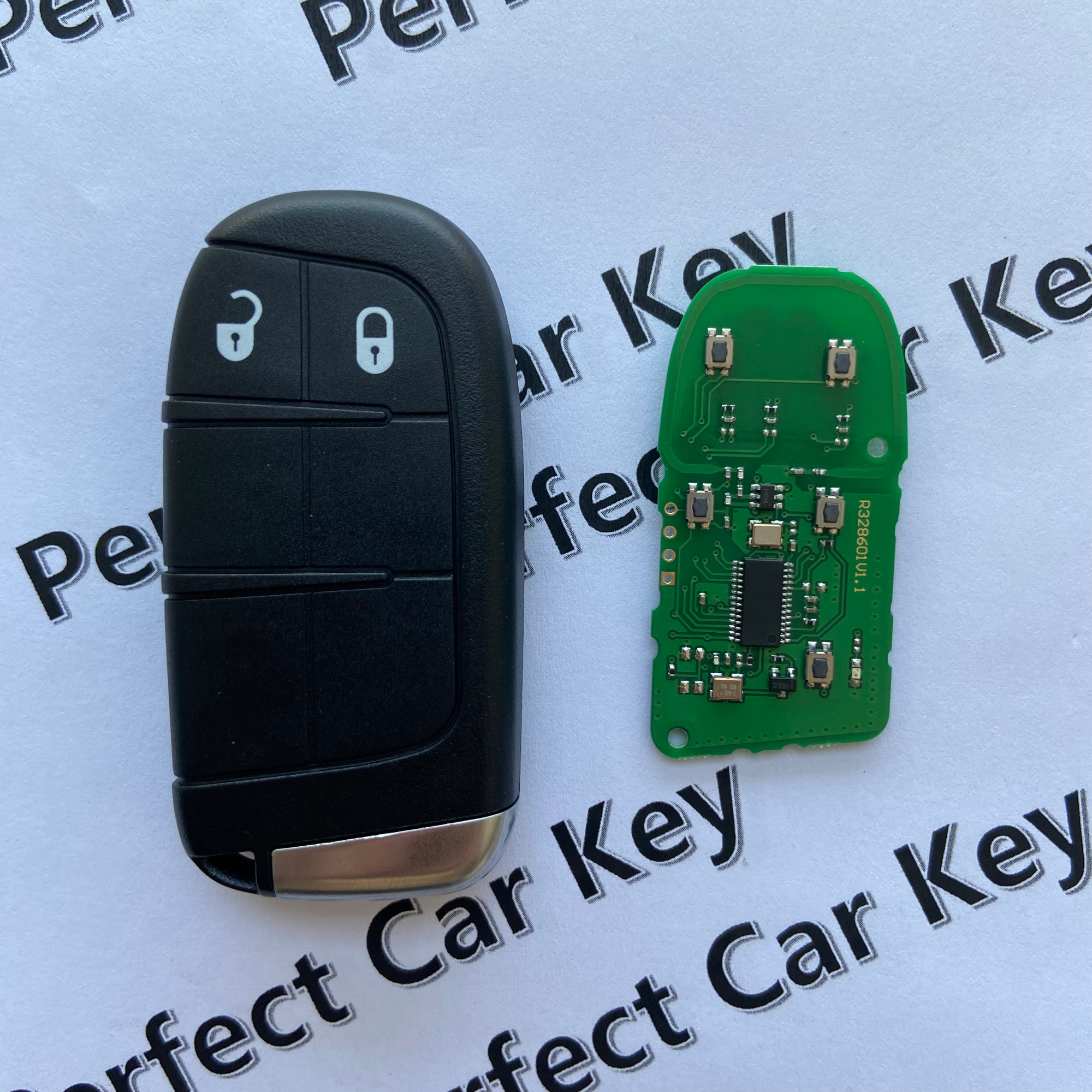 Jeep Renegade M3N-40821302 433MHz 4A Chip 2 Button SIP22 Smart Key