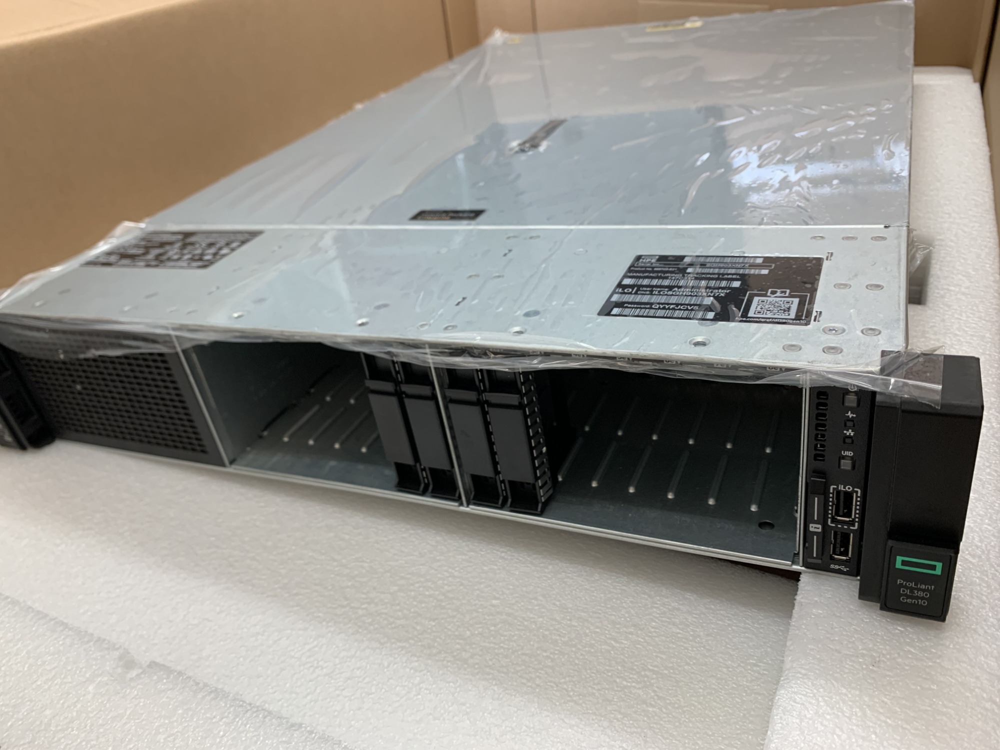 HPE Proliant DL380 Gen10(2U) 16SFF Server,HP