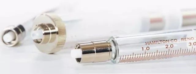 Selection and use of manual injection needle