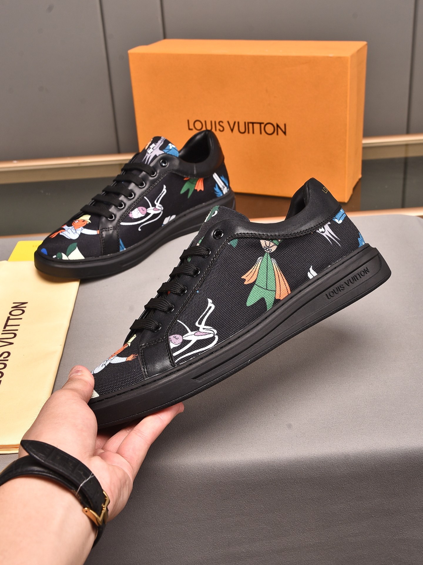 LV-200,LV-LOUIS.VUITTON