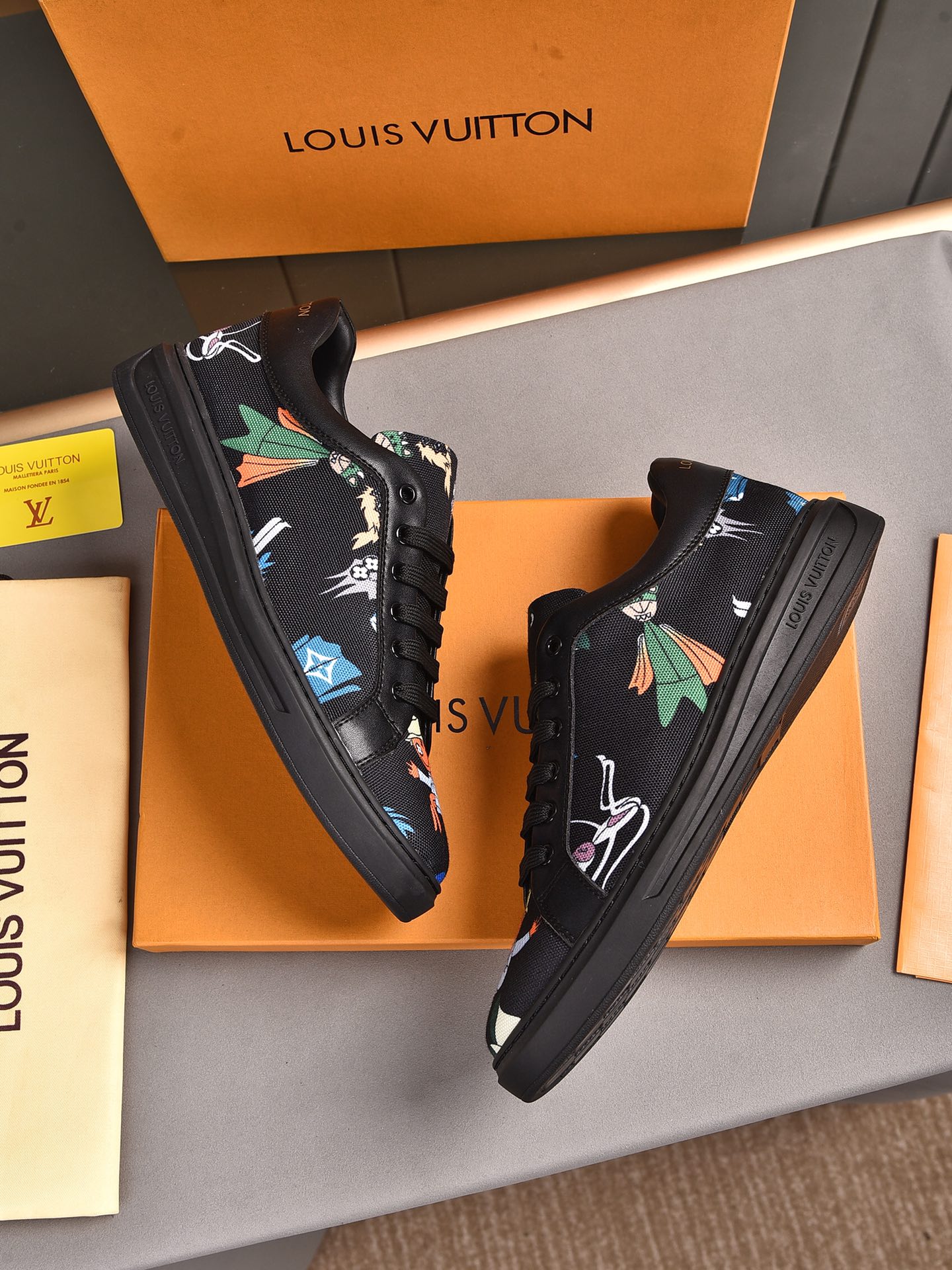 LV-200,LV-LOUIS.VUITTON