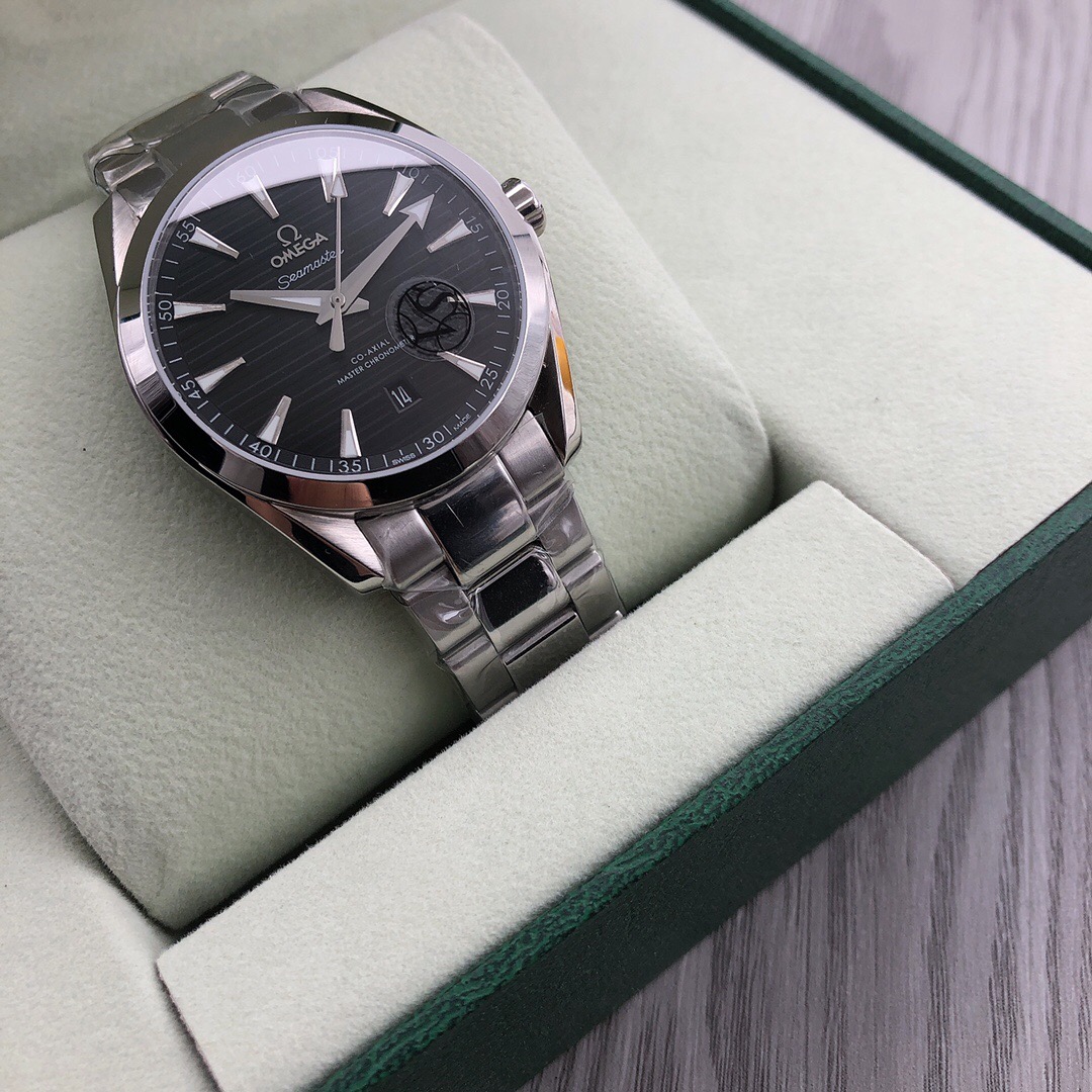 VSF CAL.8900,OMEGA.