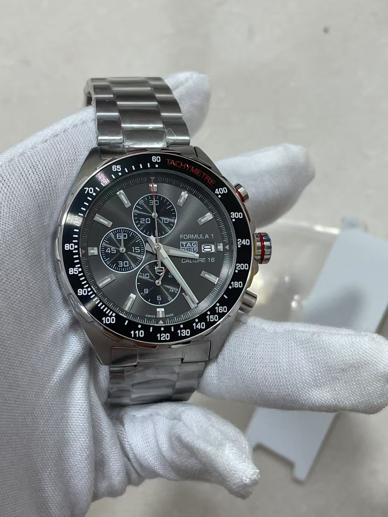 TAG- - HEUER quartz movement 0150,TAG Heue.r