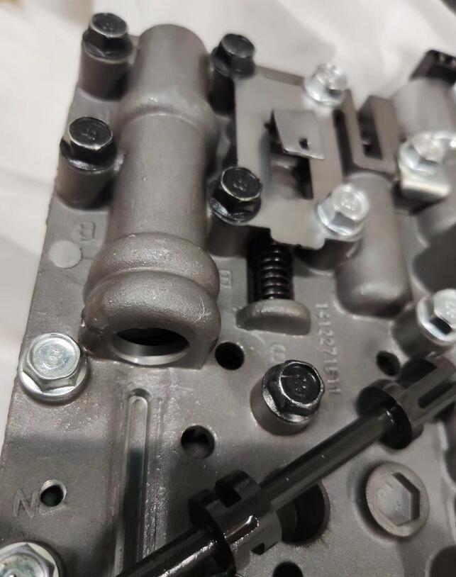A4CF1-0005-OEM A4CF1 Automatic Original Transmission Valve Body with ...