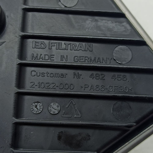 VT2 oil filter CVT (metal-plastic) 02-up 1066002097