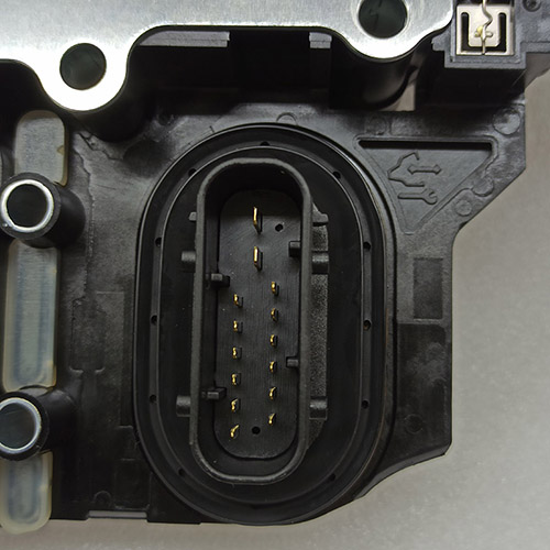 6T-0024-OEM valve body w/o separator palte and cover pad 24261745