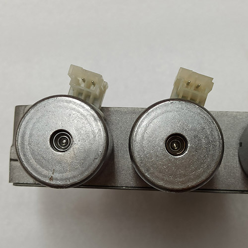 VT40-0003-OEM VALVE BODY Without Pressure Sensor CVT250 24288570 CVT ...