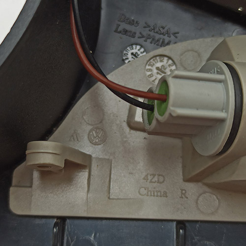 AATP-0224-AM Turn signal Assembly-Right AM 5N0949102C For V olkswagen,AATP
