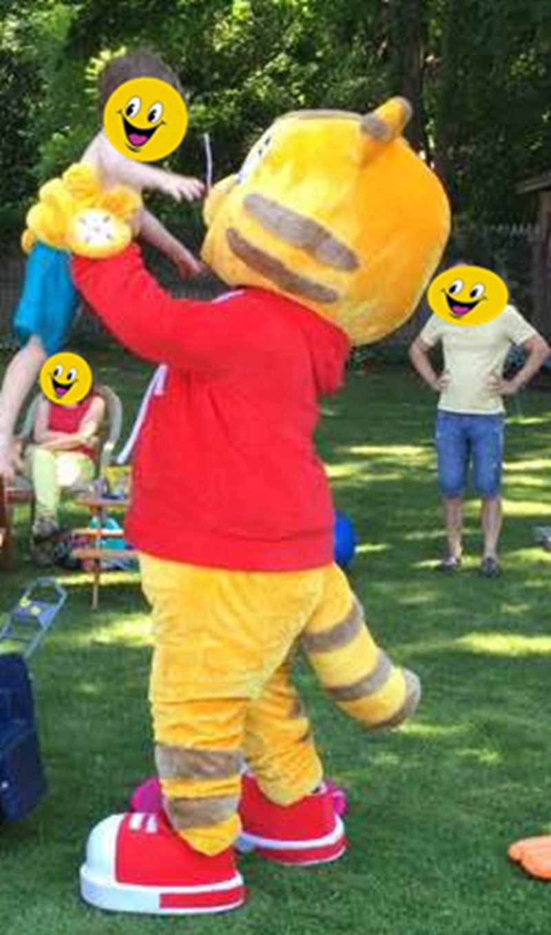 Cute Mascot Daniel Tiger Costume Full Body Tiger Fancy Dress Cartoon ...