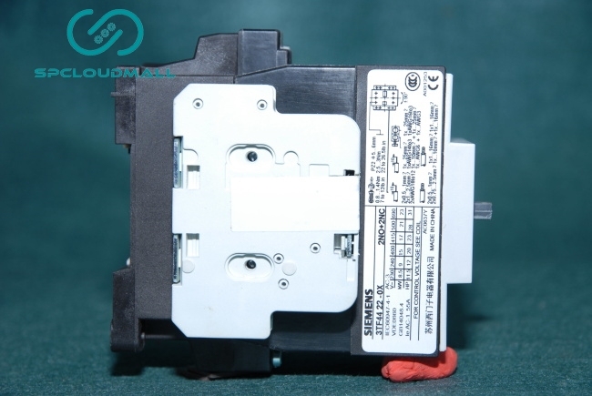 SIEMENS CONTACTOR 3TF44 22-0XG 2NO+2NC,CONTACTOR