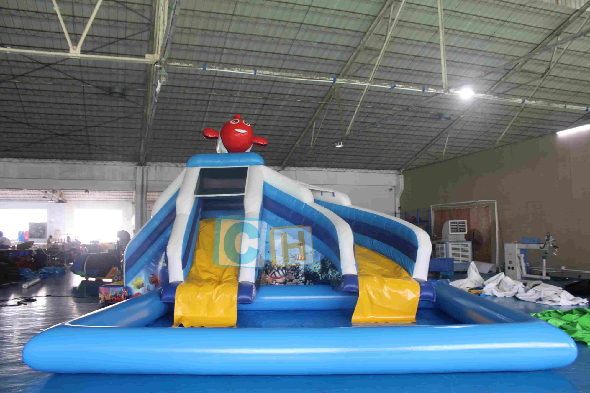 Giant inflatable pool slide