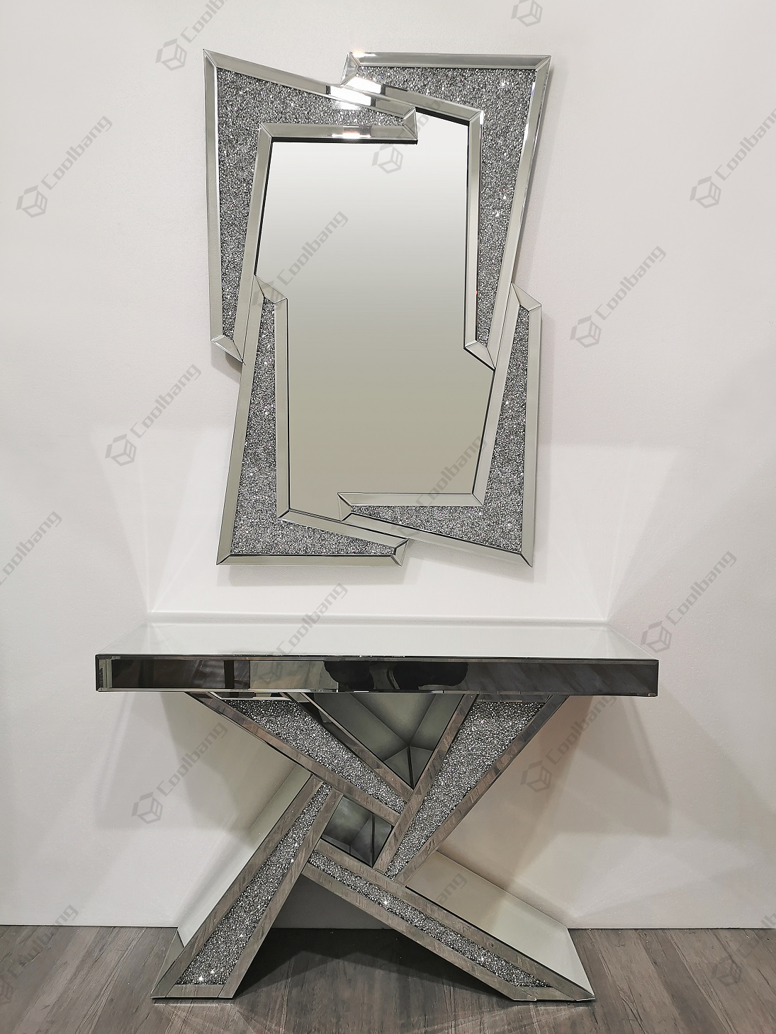 Crushed Diamond Console Table with Wall Mirror Set,