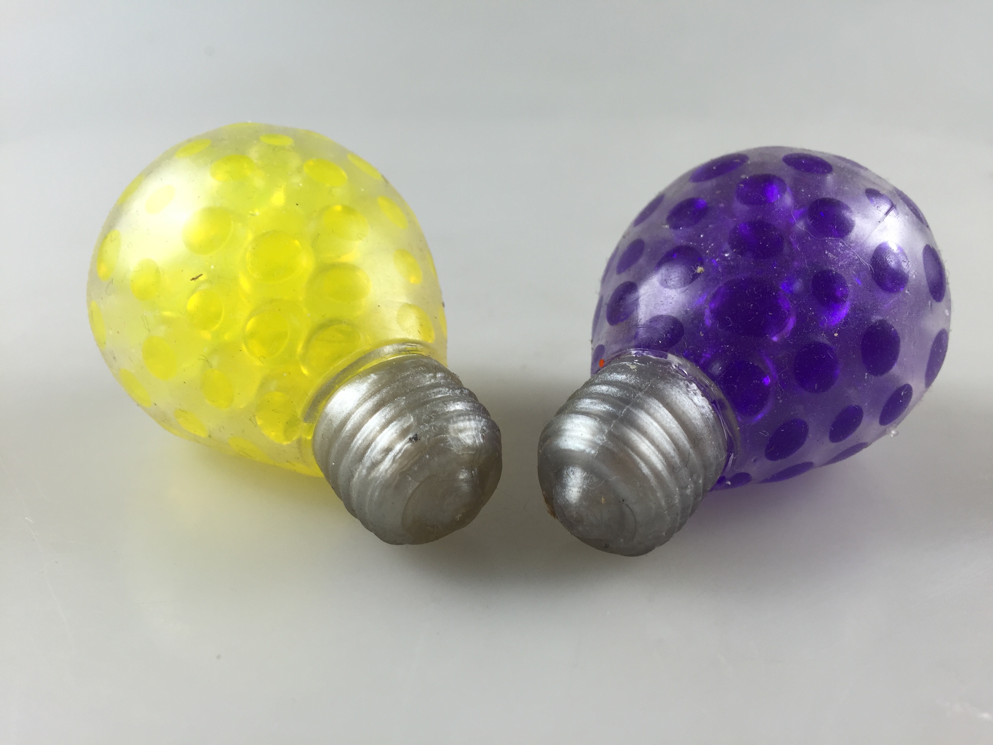TONGLEFUN Light Bulb Bead Ball Squeeze Toy，Water Ball，Cute Mochi ...