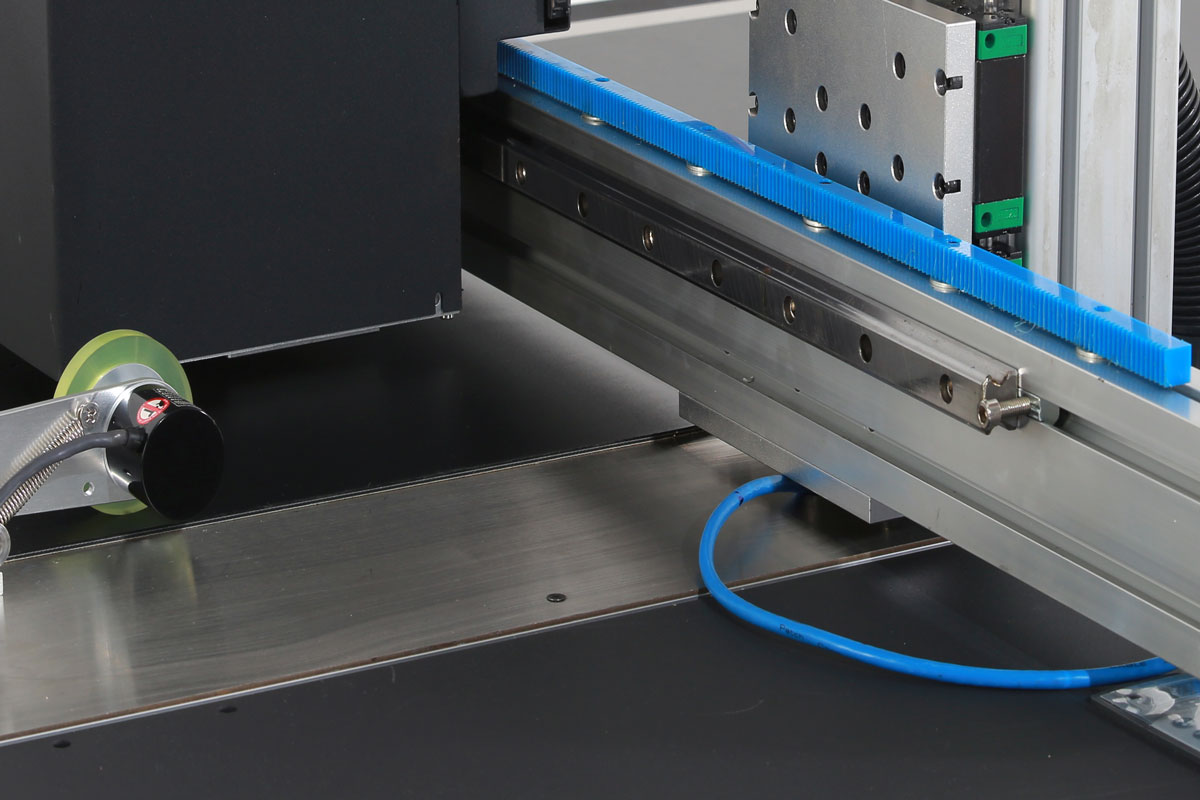 Single pass direct to packaging printer