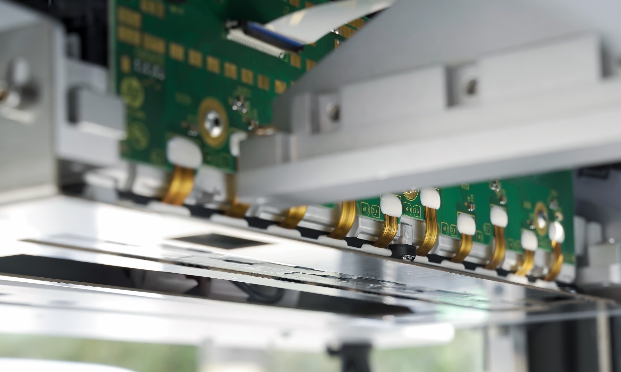 Focus Viper-391S Single pass full color inkjet label printer