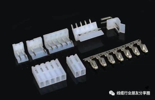 difference between terminals and connectors