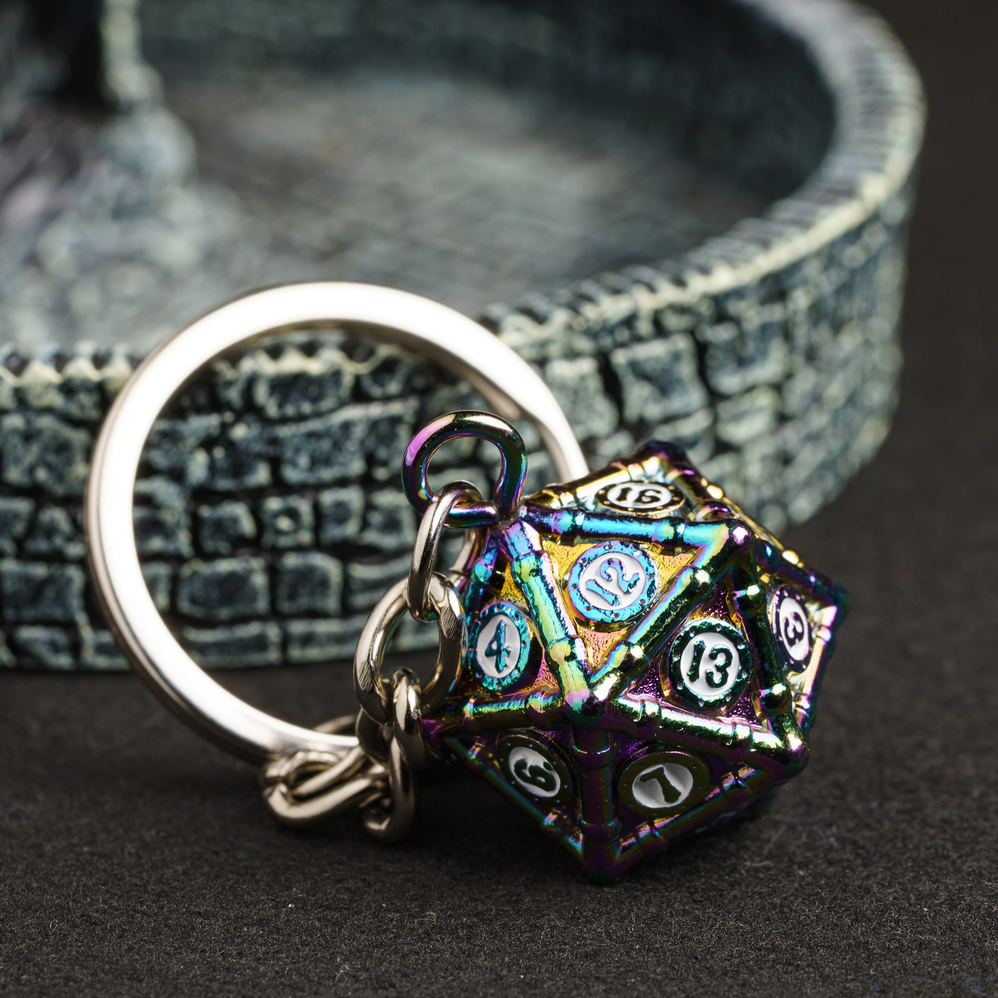 Removable Metal D20 Keychain