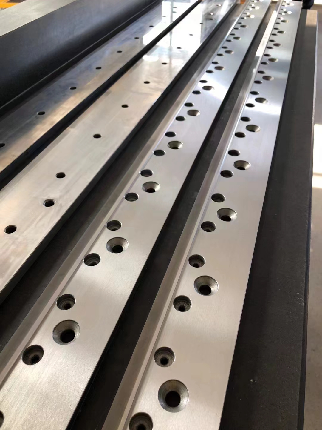 Tungsten Carbide Inlaid Paper Shearing Blades