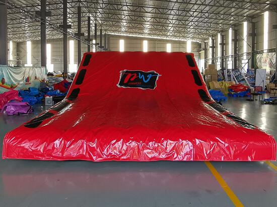 Customized Inflatable Landing Ramp Manufacturer-Hushine Inflatables
