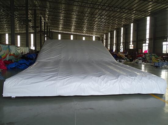 Bike airbag landing,bmx airbag landing,inflatable landing pad,mtb ...