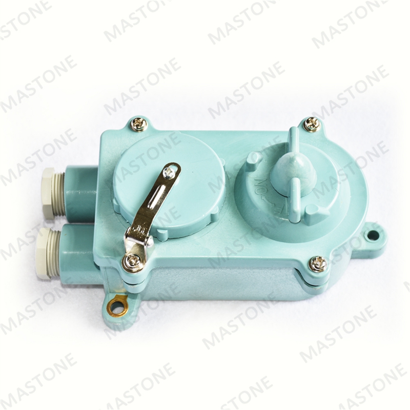 IMPA 792806-792808 MST WATERTIGHT SYNTHETIC RESIN RECEPTACLE