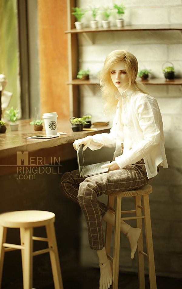 Merlin,Sold out dolls