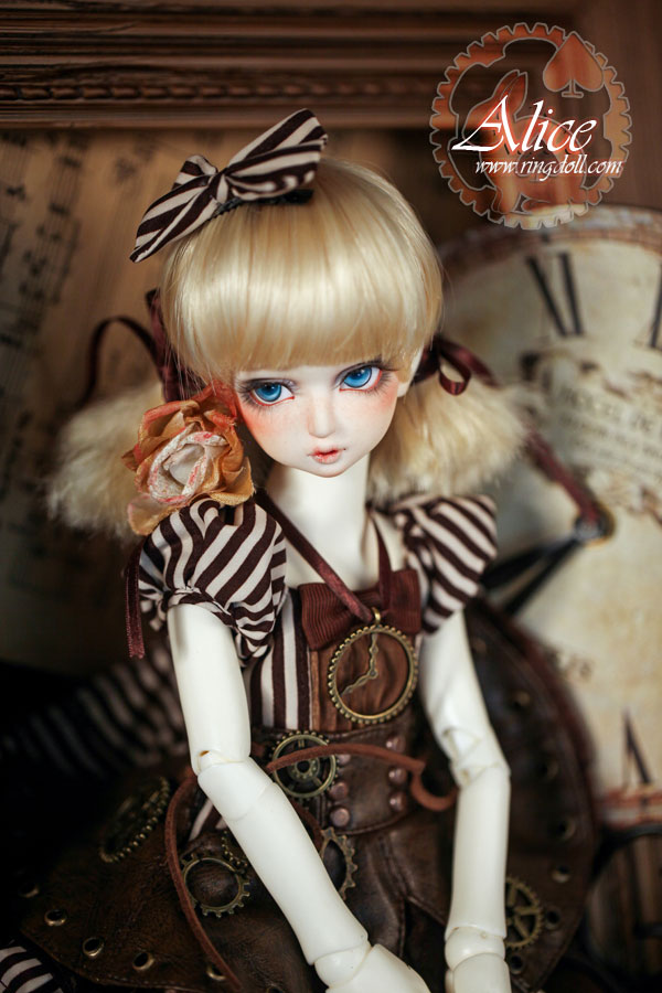 Alice,Sold out dolls