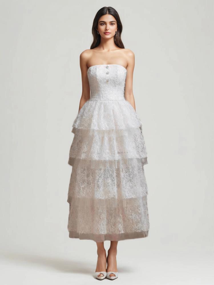 TWOTWINSTYLE Strepless White Fluffy Maxi Dress