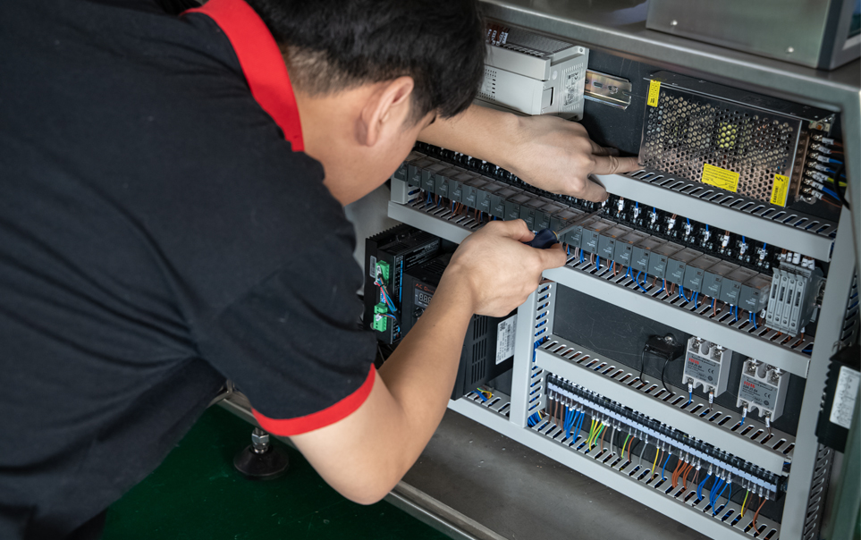 Fastener Screw Hardware Packing Machine Manufacturer