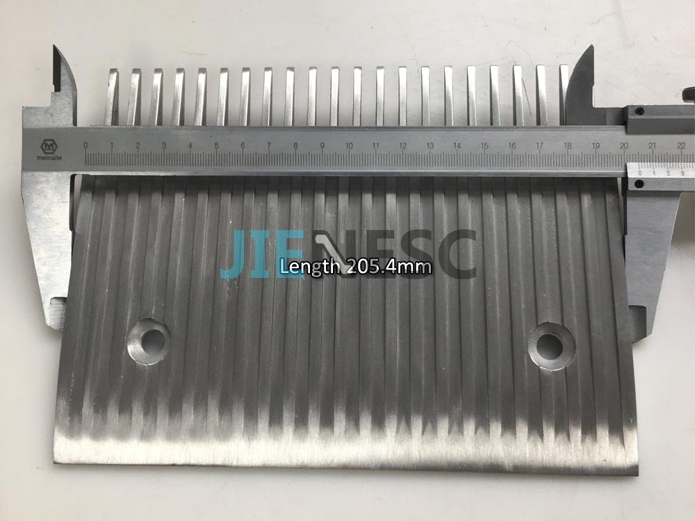SFR394100 50630486 moving walk comb plate