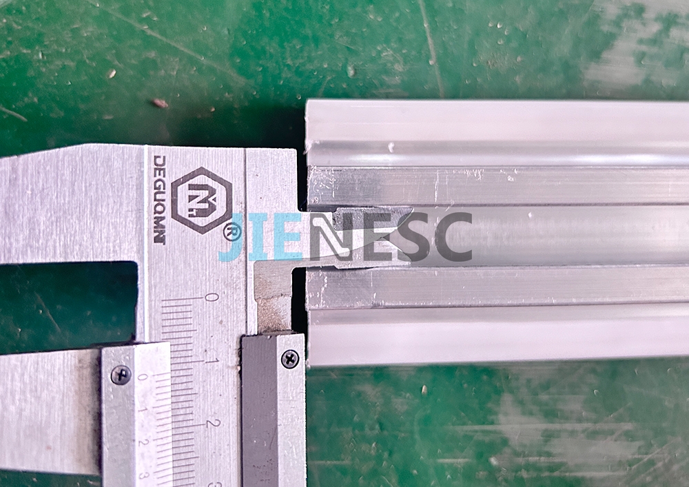 GAA50AHF1 Escalator Handrail Guide Rail