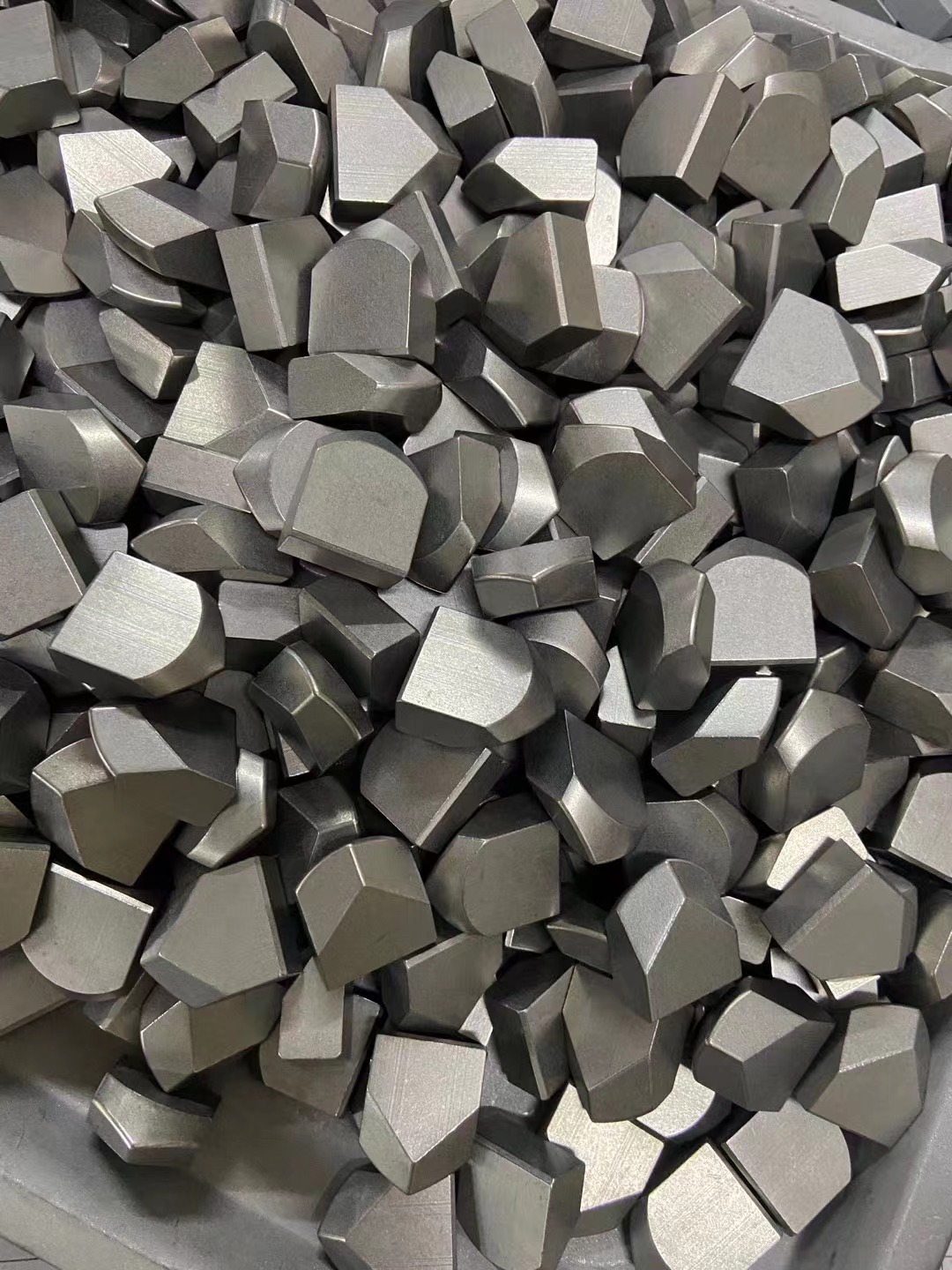 tungsten carbide for stone working