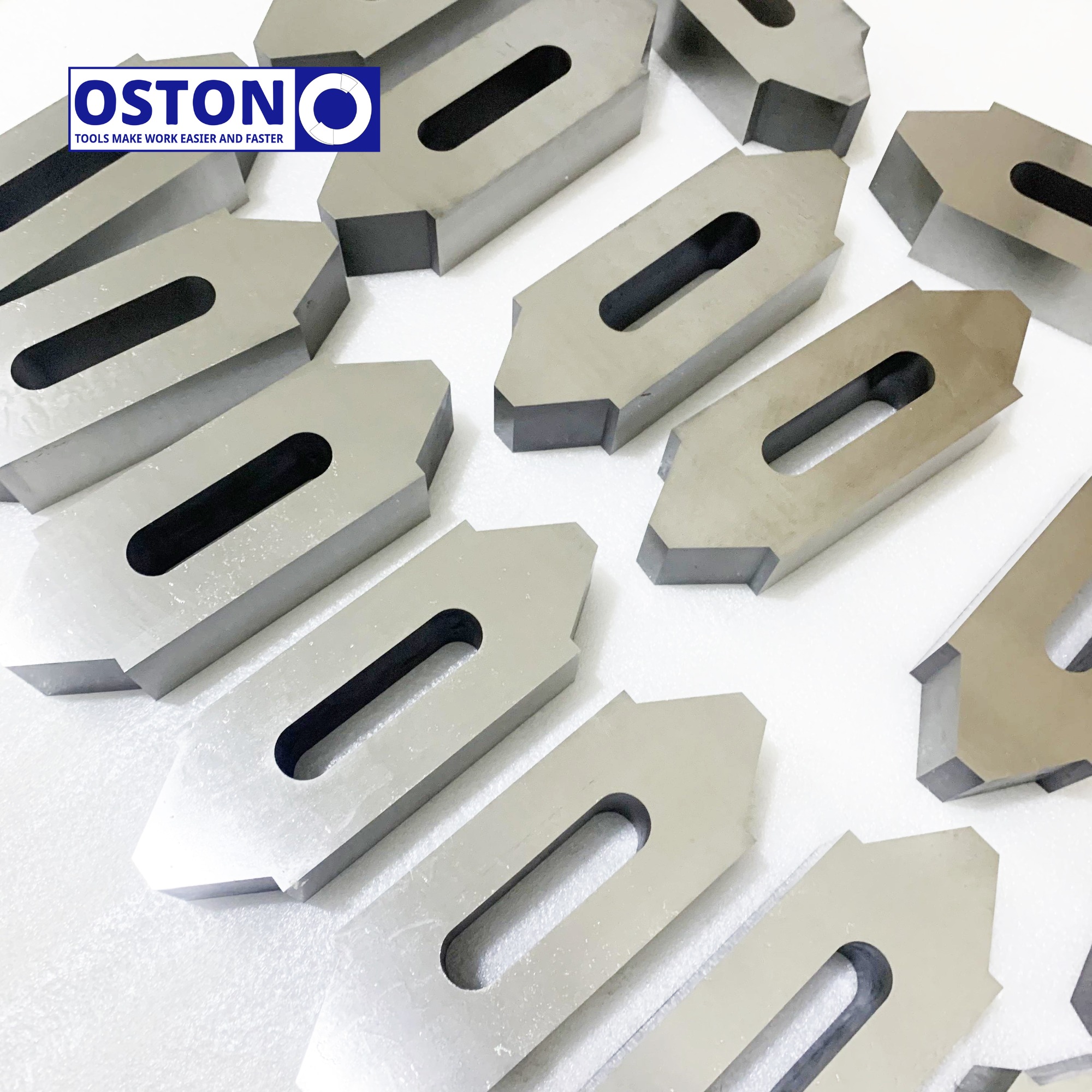 252x145x65mm Customized DC53 Crusher Knife D2 Shredder Knife for Tire ...