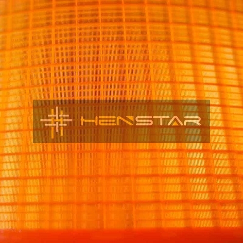 Tensioned polyurethane fine screen mesh