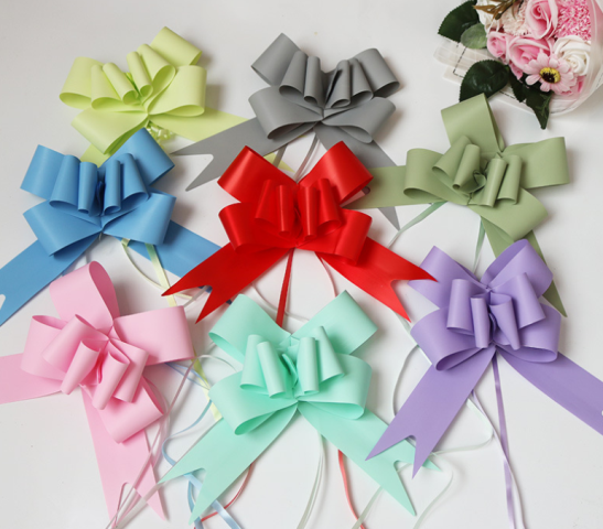 Poly Pull Bows