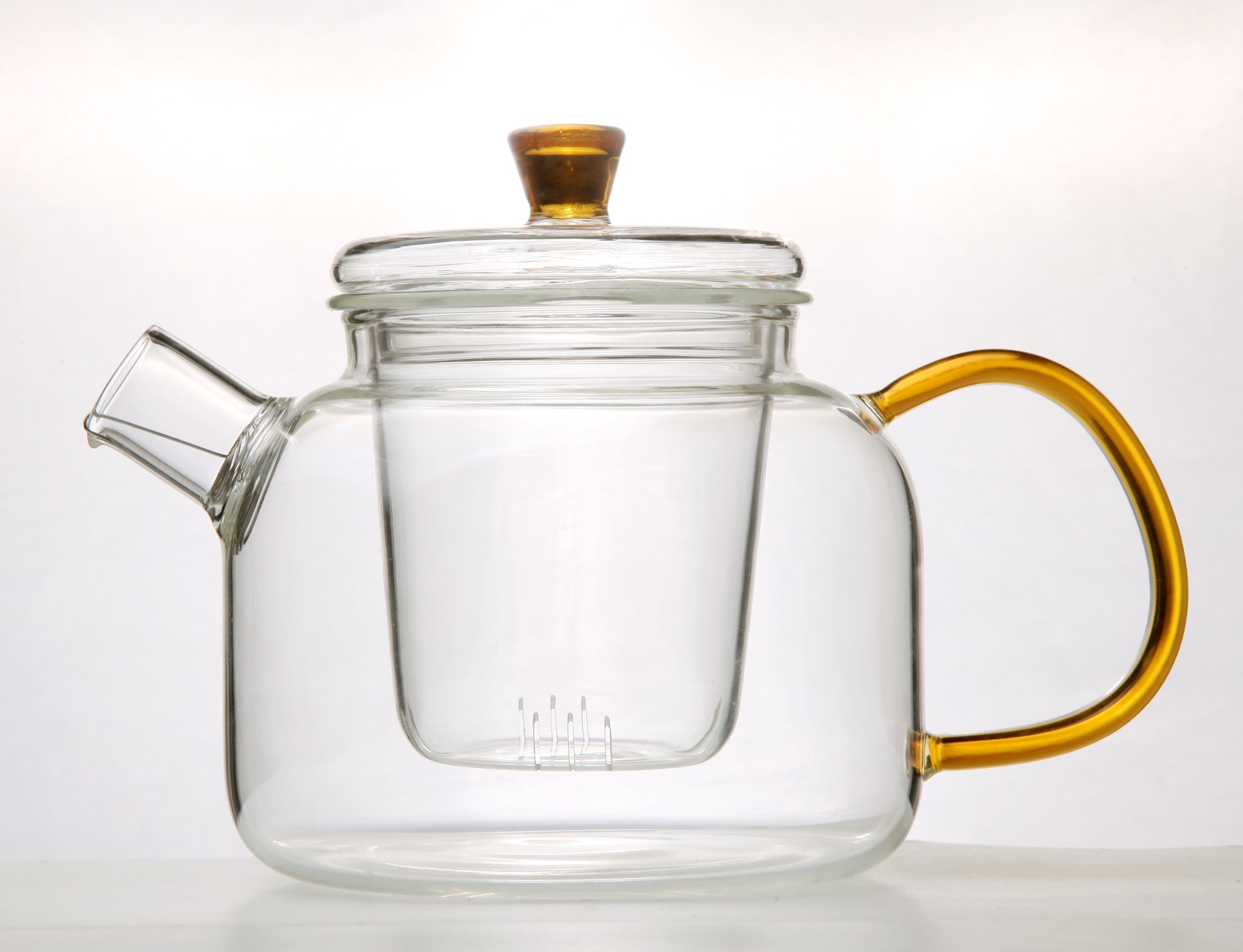 GLASS TEA POT WITH COLORED HANDLE