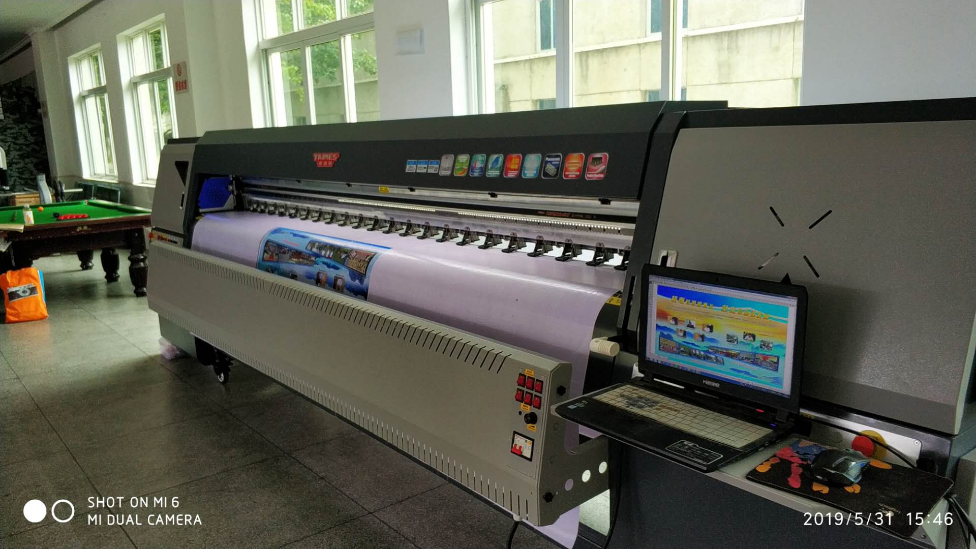 3 2m High Speed Industrial Large Format Printing Machine Solvent Printer