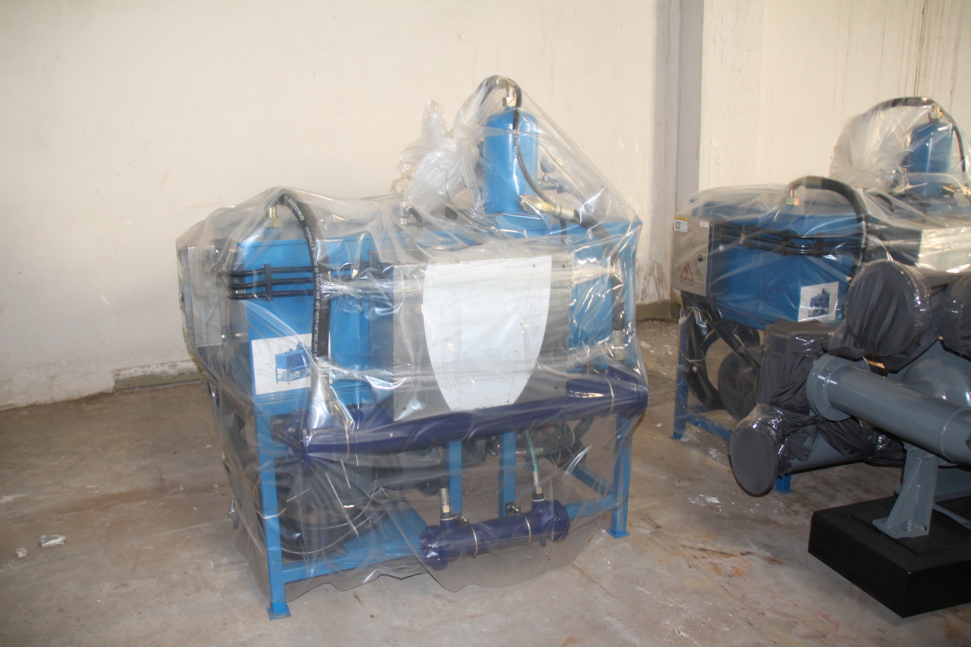 Filter press feed pump, sludge dehydration treatment accessories