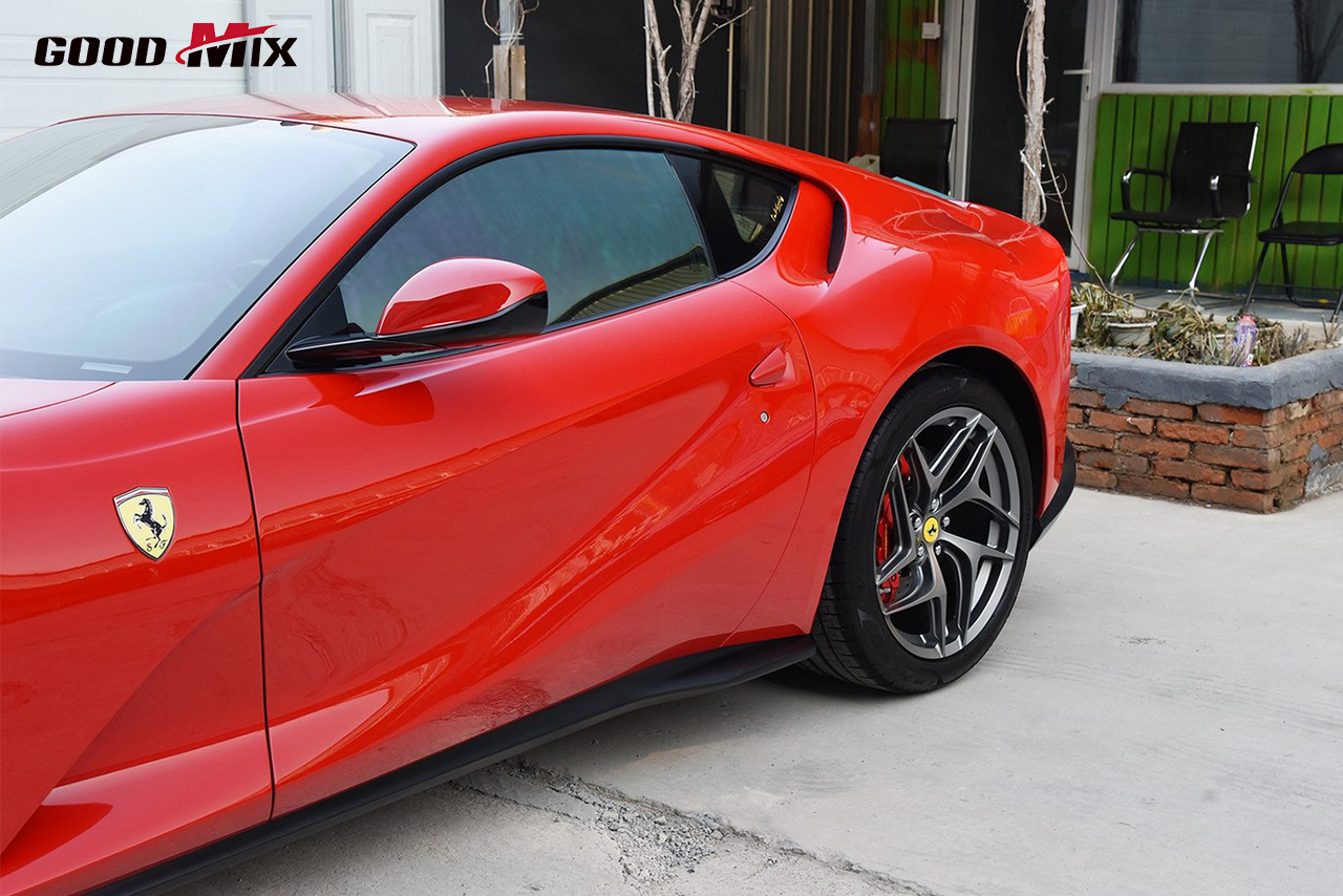 Ferrari 812 OEM Style 款干碳纤维侧裙,812