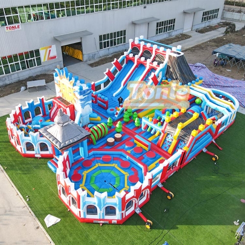 Manufacturer customized 21FT inflatable amusement park