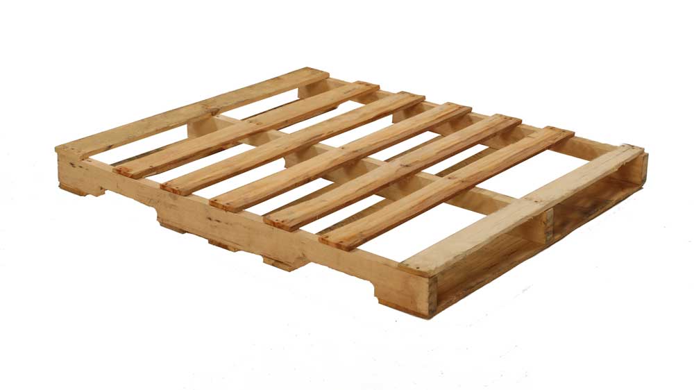 What is palletization and some of its benefits in warehouse storage?