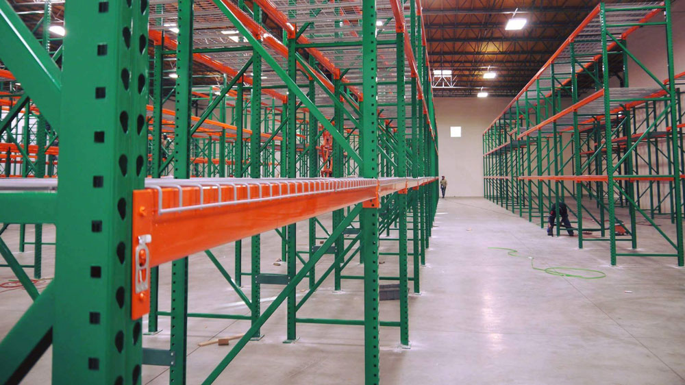 What is Teardrop Pallet Racking and Why You Should Use It in Your ...