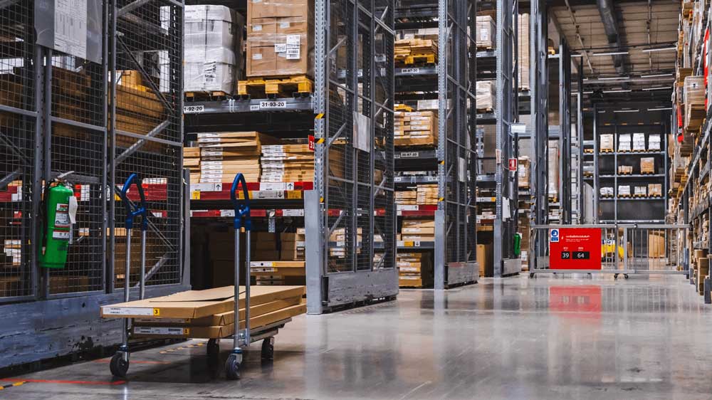 How Wide Should Warehouse Aisles Be