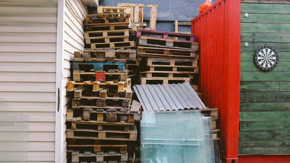 How to Dispose of Pallets